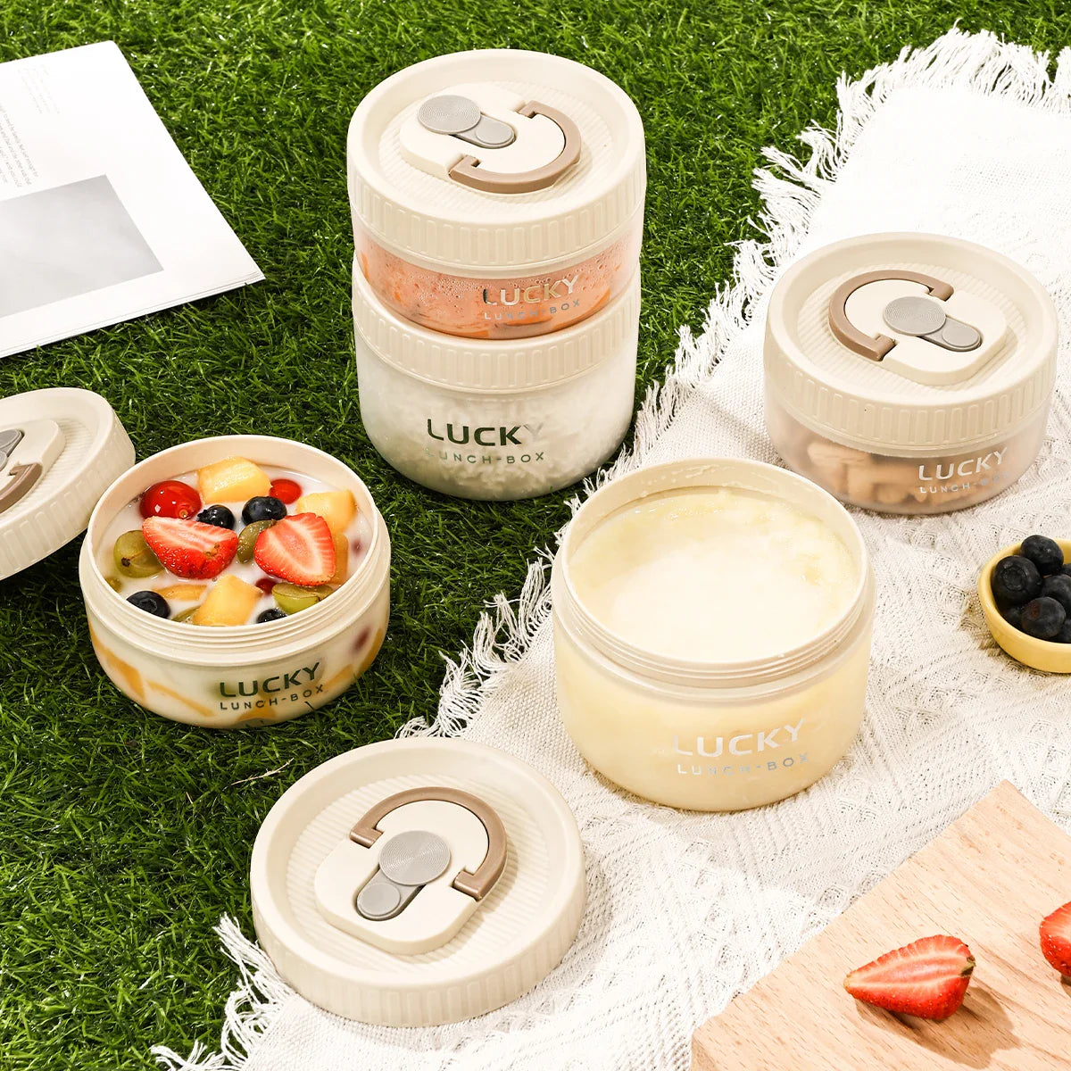 Axyaa Clear Plastic Lunch Box with Handle - Microwave Safe, Leak-proof